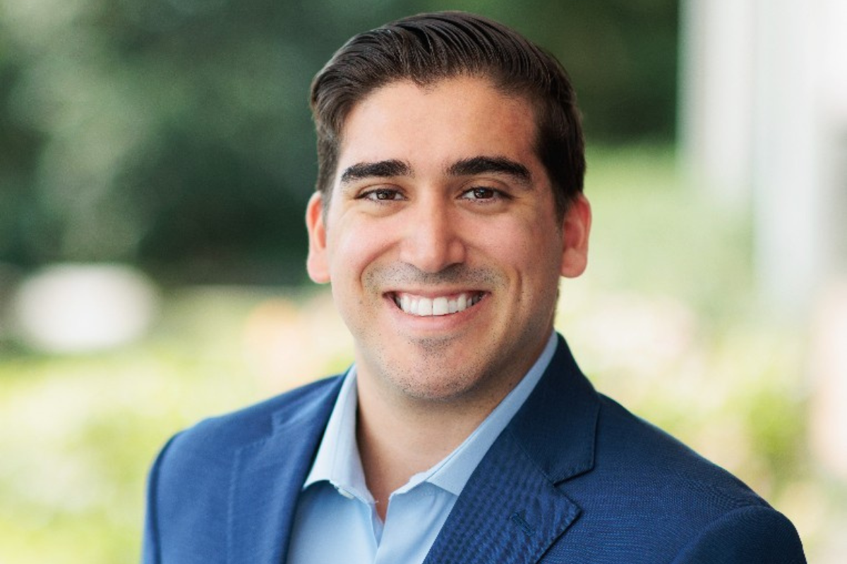 Alumni: Thomas Castillo ’21, MBA ’24: Blue & gold ties that last a ...